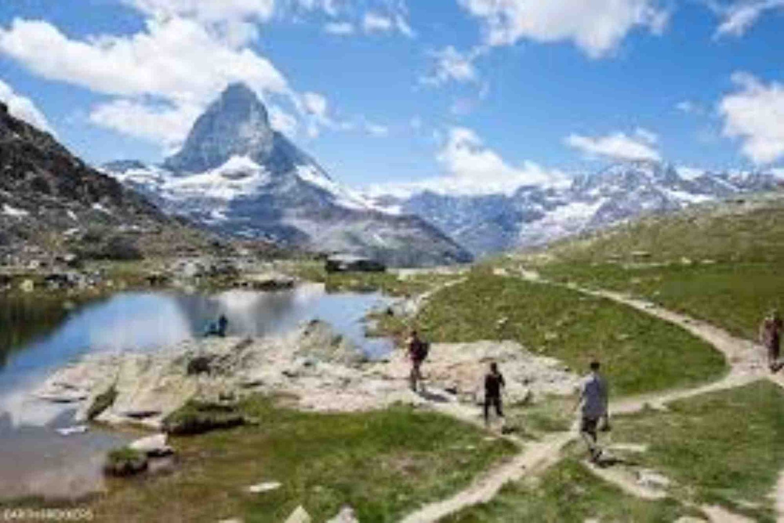 Hiking Near Zermatt — Trail Guide & Tips